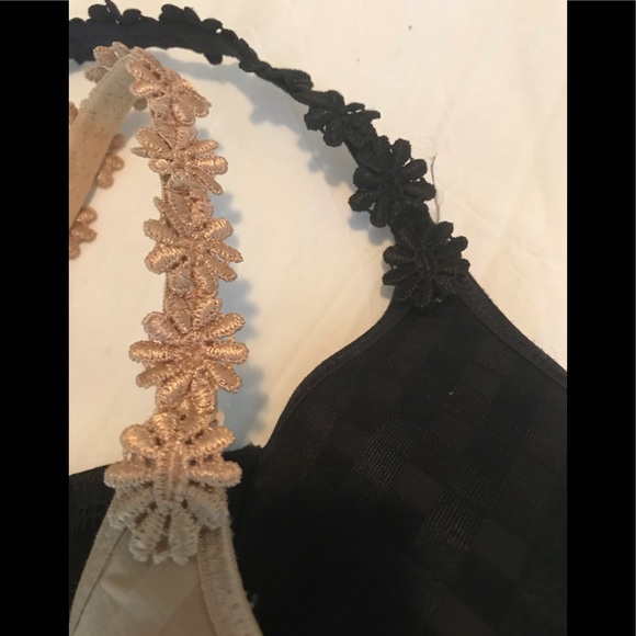 Marie Jo | Intimates & Sleepwear | Marie Jo Avero Bras 2 In Black Nude ...
